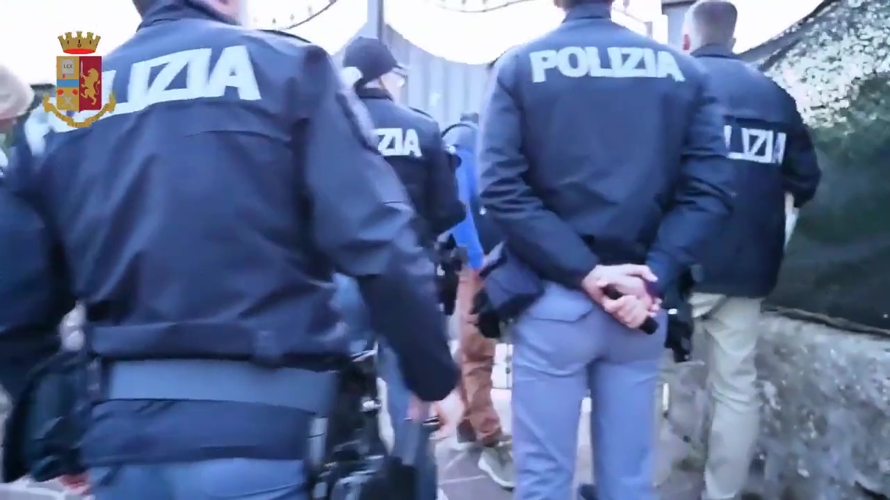 Spaccio di droga, estorsione e usura, sequestrati a Sora beni per un ... Spaccio di droga, estorsione e usura, sequestrati a Sora beni per un ...