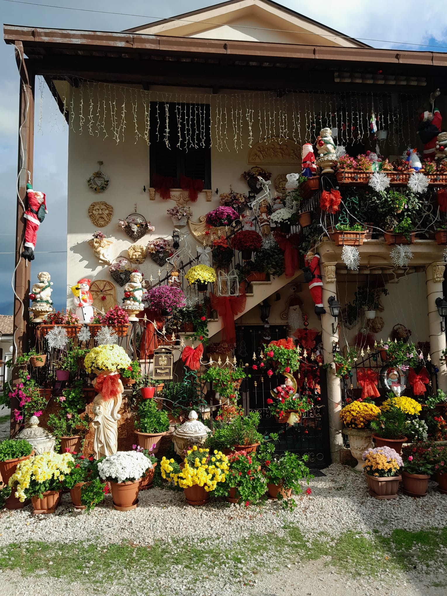 A Cassino inaugurata nel giorno dell’Immacolata la casa del Natale ...