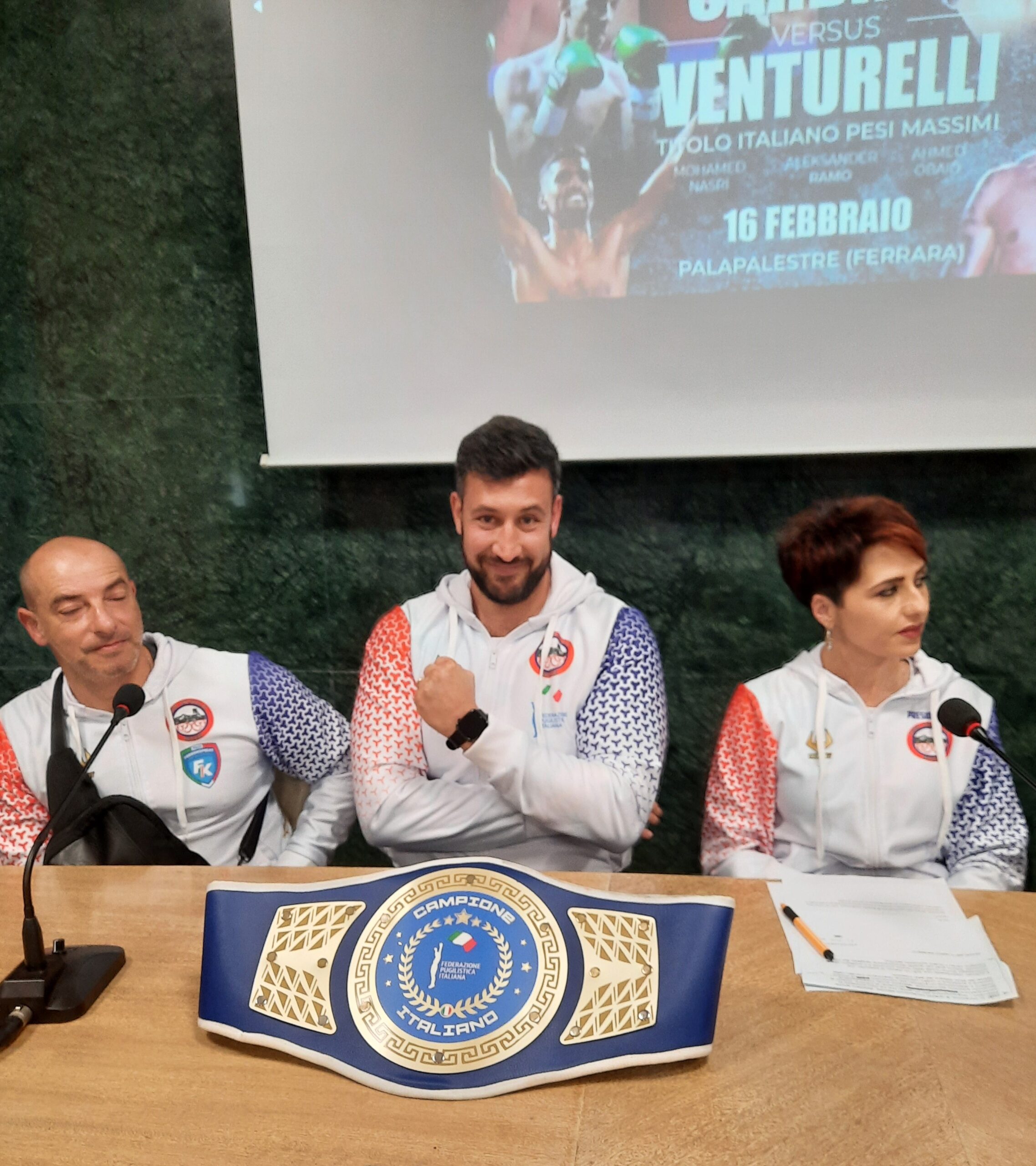 Marco Cardillo torna sul ring per la difesa del titolo italiano dei ...