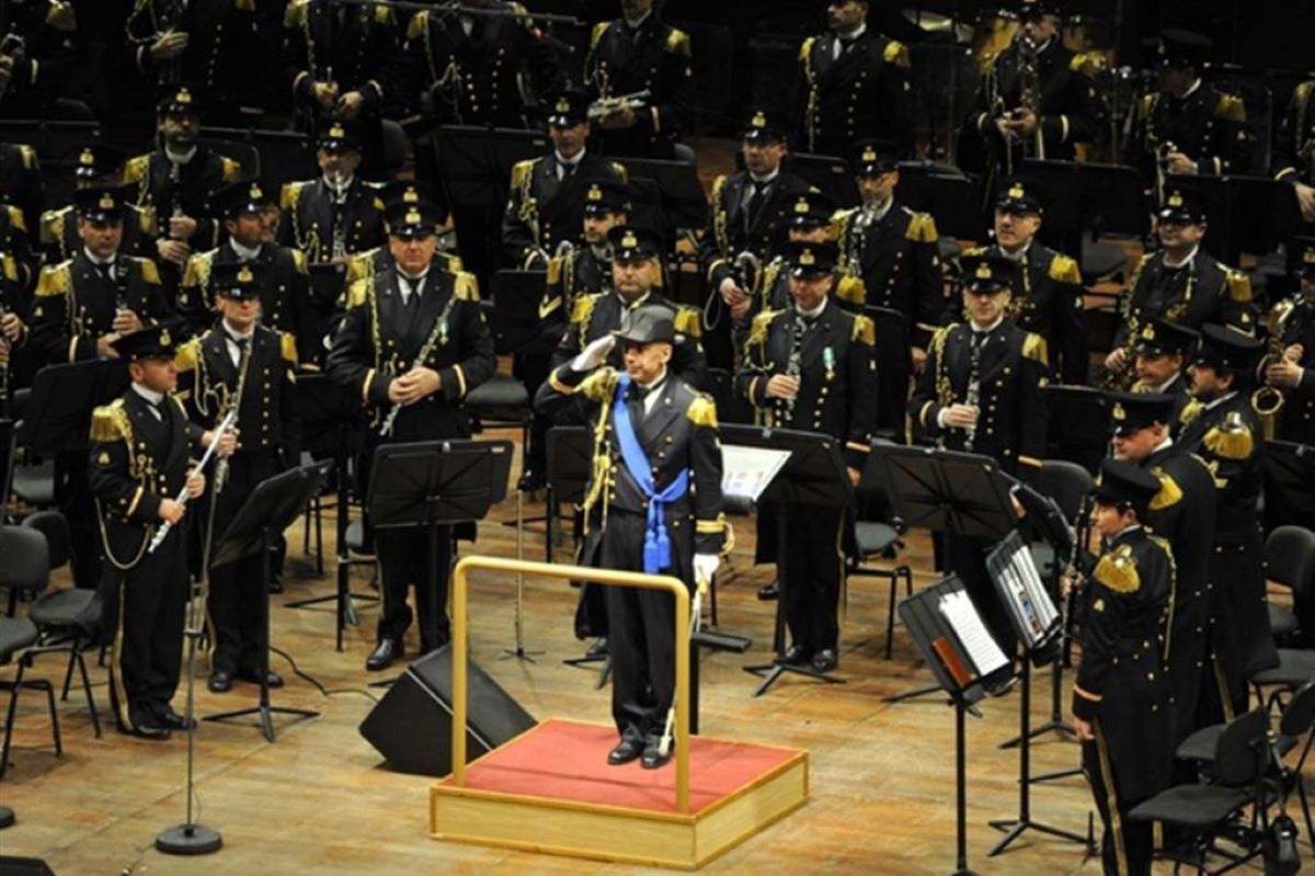 La Banda Musicale della Marina al teatro Manzoni il 16 maggio – Notizie ...
